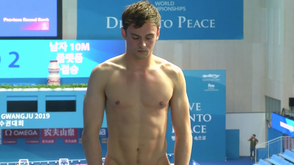 Daley surrenders World Championships title in incredible platform final