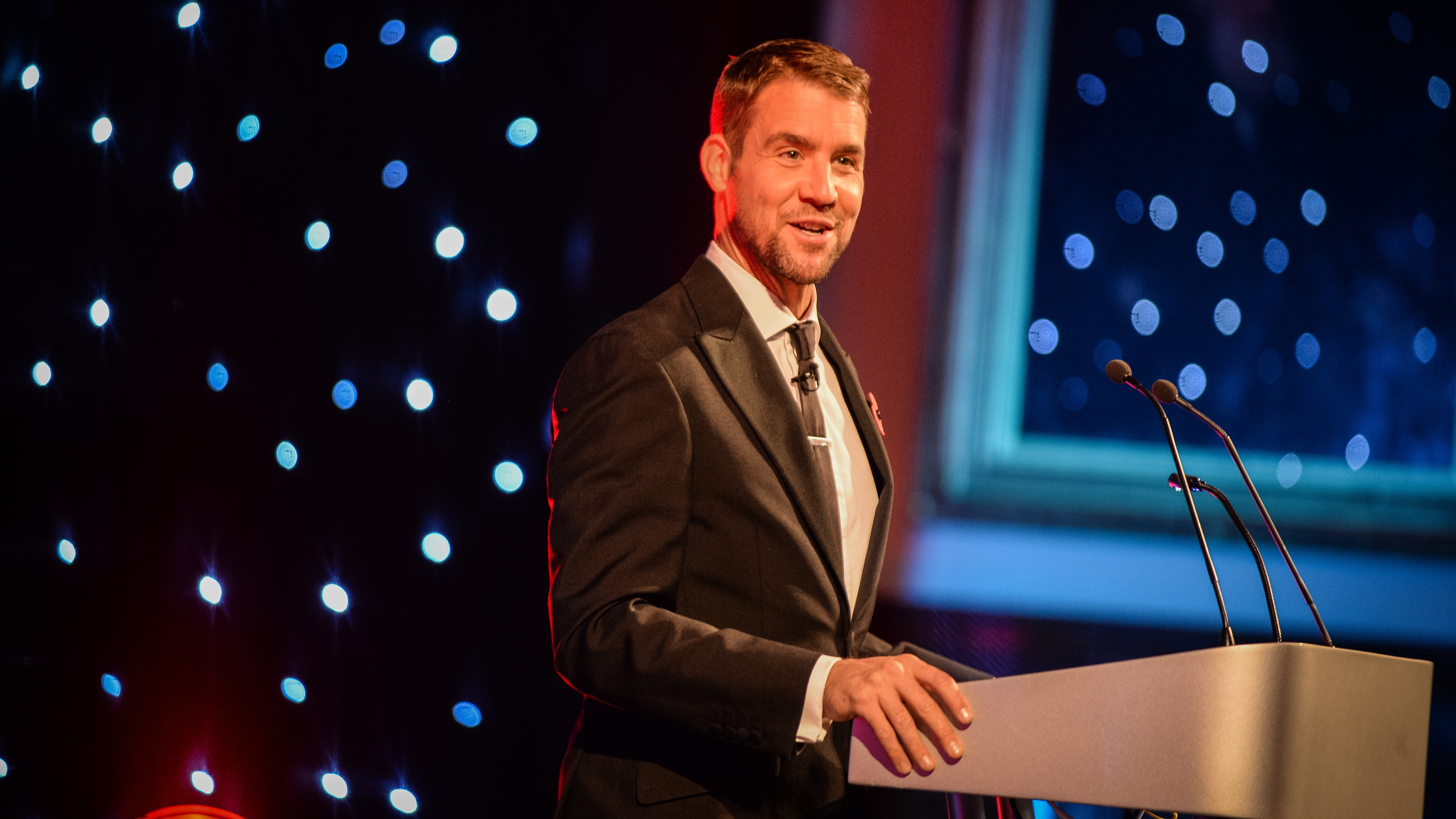 Olympic medallist Leon Taylor to host Swim England National Awards