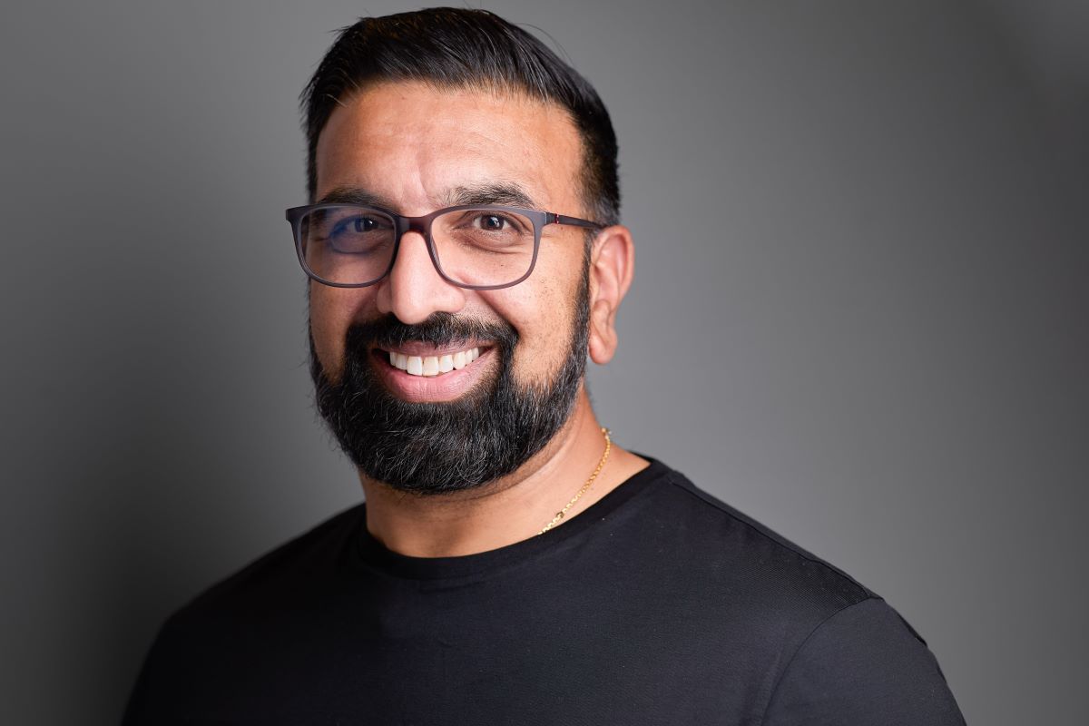 Inspired to swim: Vinay Parmar announced as One Swim England Summit ...